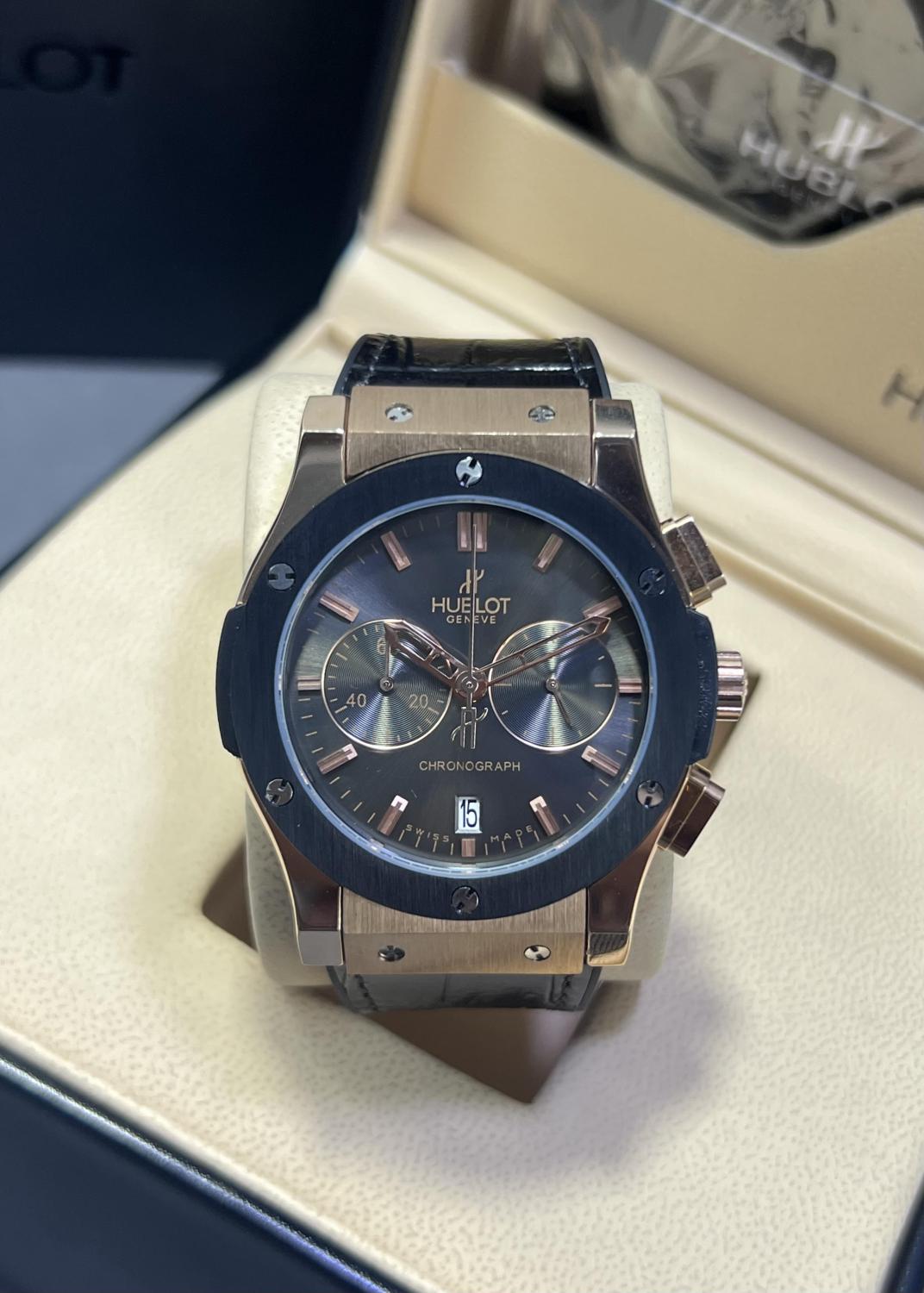 HUBLOT CLASSIC FUSION CHRONOGRAPH BLACK DIAL - GalaxyPlace.pk