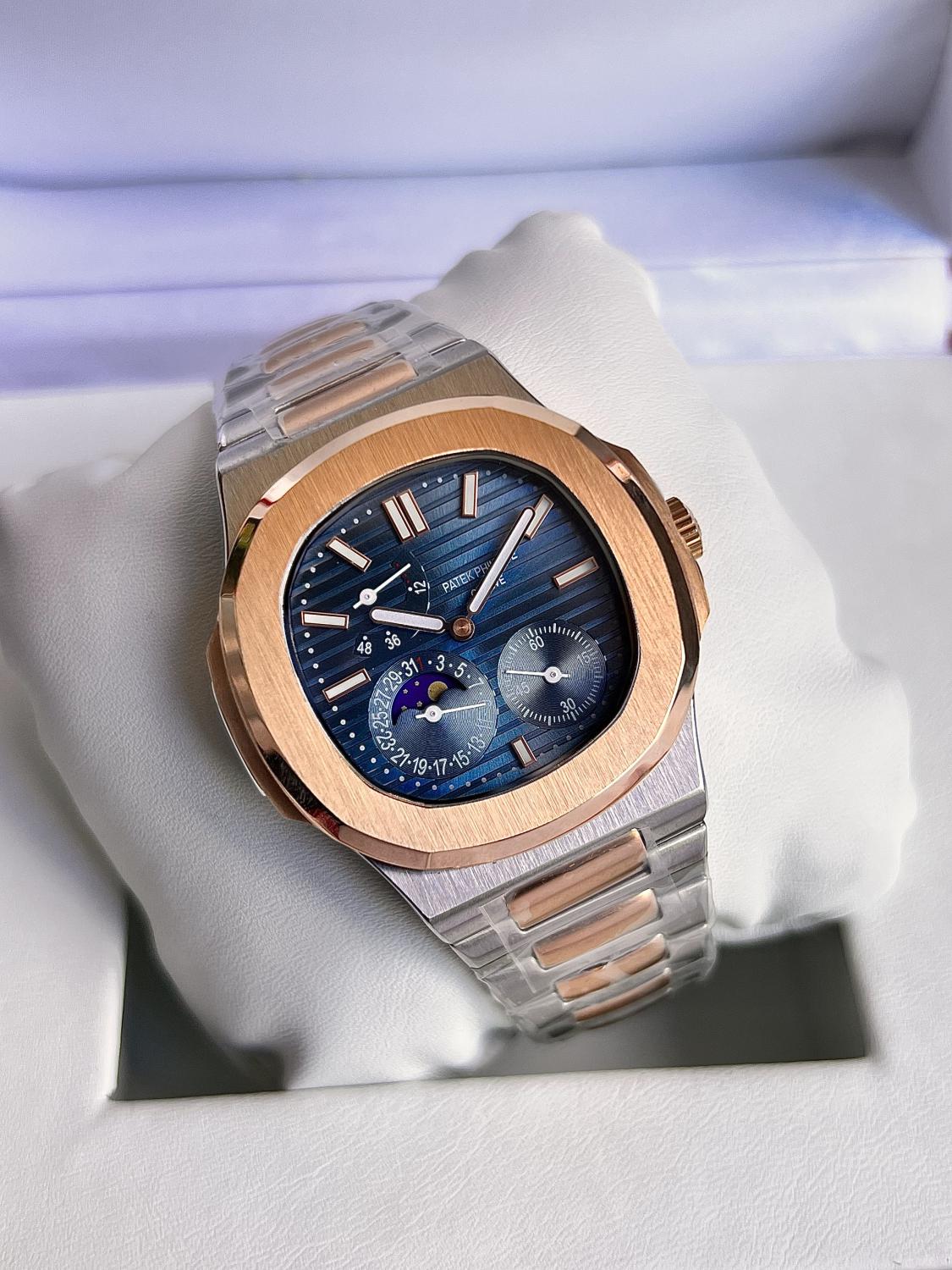 PATEK P NAUTILUS 5712 BLUE DIAL MOON PHASE TWO TONE - GalaxyPlace.pk