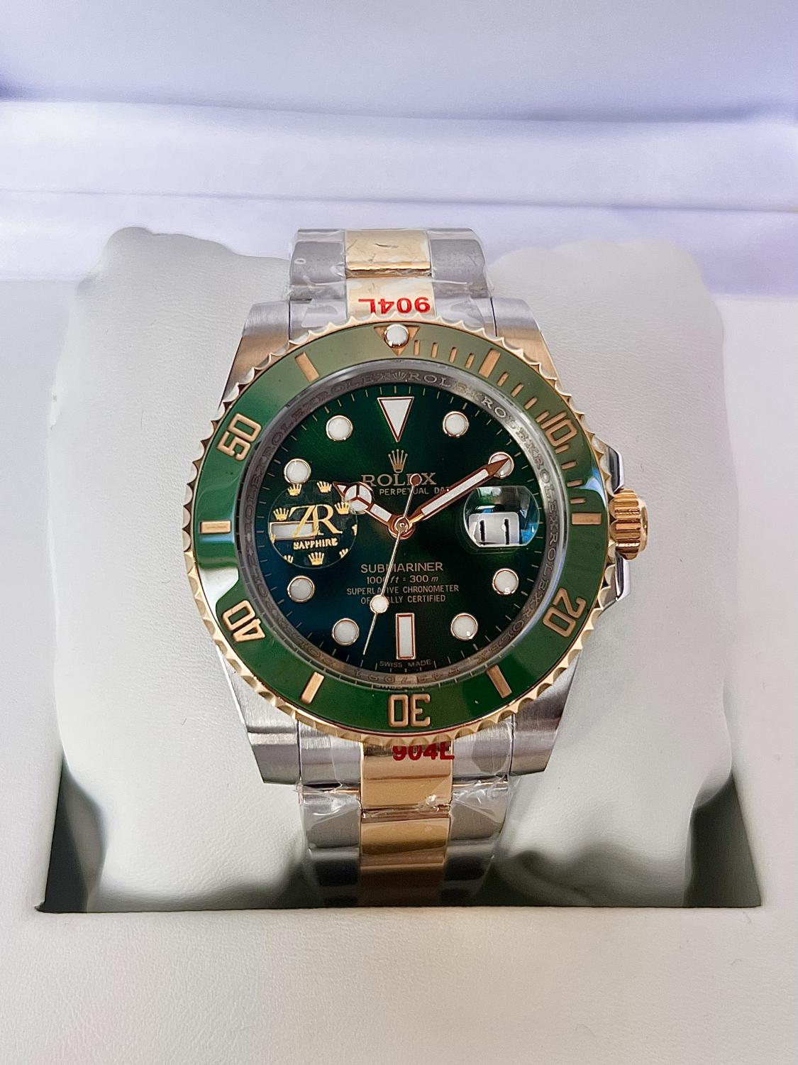 ROLEX SUBMARINER GREEN DIAL TO TONE - GalaxyPlace.pk
