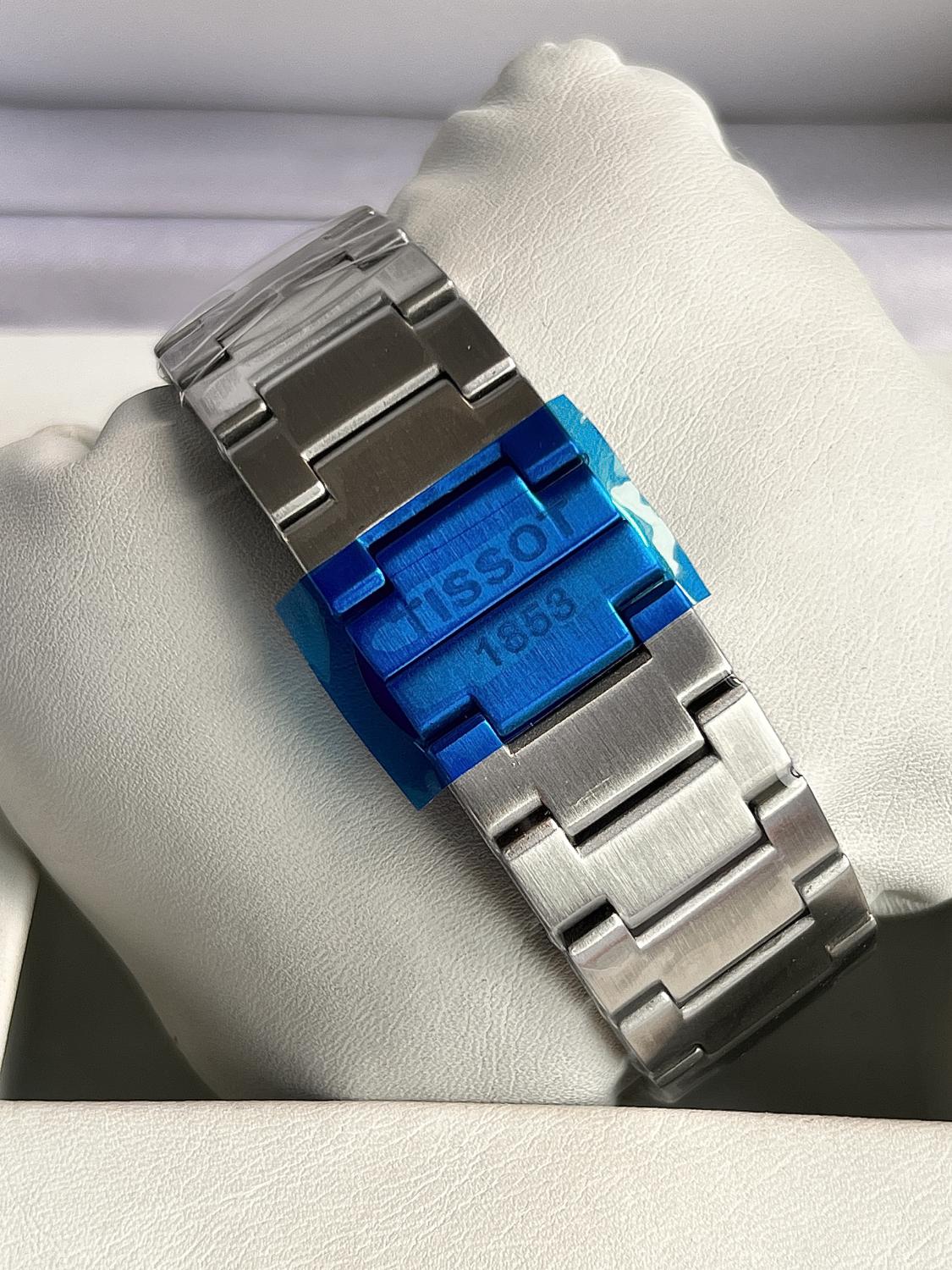 TISSOT PRX QUARTZ GREEN DIAL WATCH - GalaxyPlace.pk